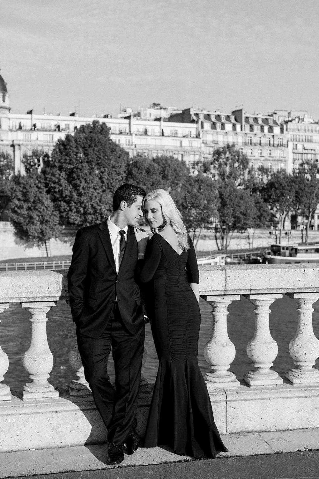 Anniversary in Paris - Anna Roussos