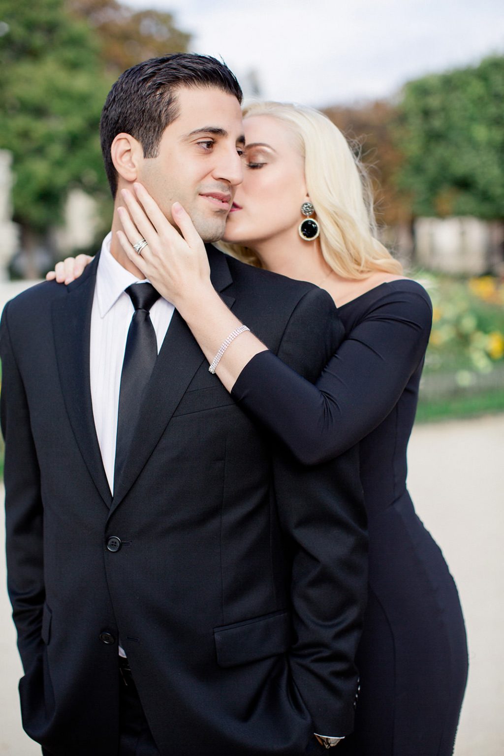 Anniversary in Paris - Anna Roussos