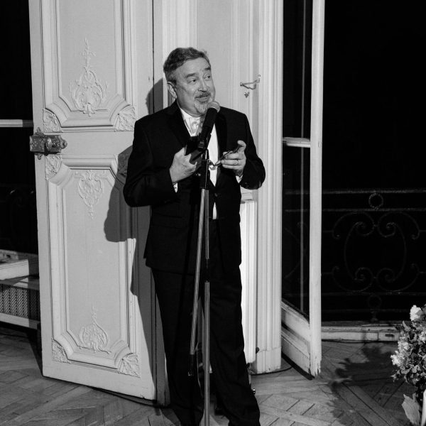 Wedding in Paris France - Anna Roussos