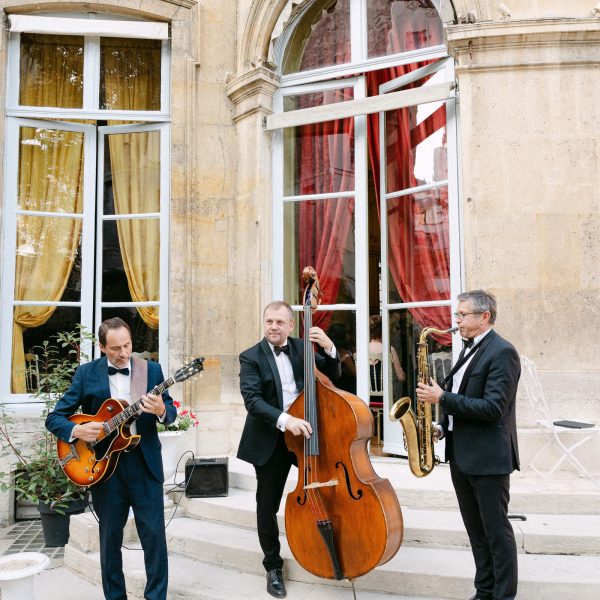 Wedding in Paris France - Anna Roussos